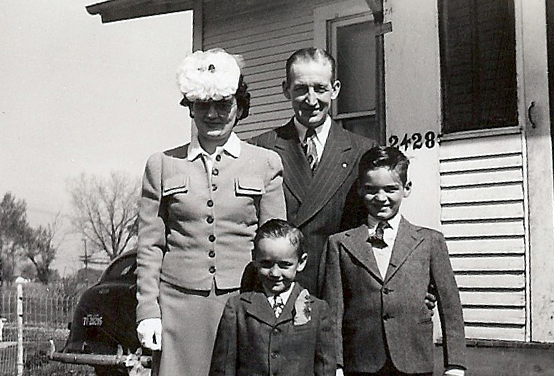 Friede-Abrahamson Genealogy Site - Bernice, John, Patrick and Bill Friel